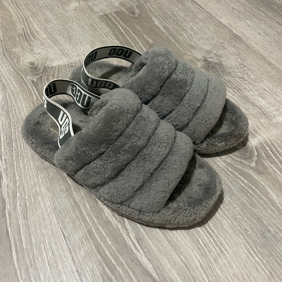 UGG | Shoes | Grey Ugh Slippers | Poshmark